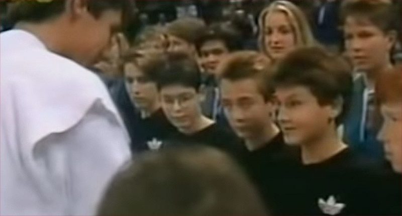 FEATURE: The story of Roger Federer's first Basel indoors final - as a ...