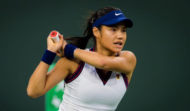 High praise for Emma Raducanu from Simona Halep as Romanian highlights ...