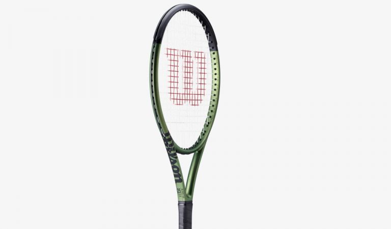 How to pick the perfect junior tennis racket - our ultimate guide