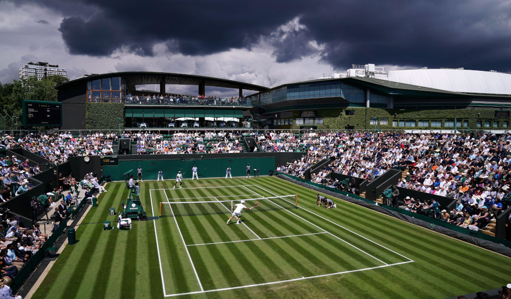 Respected pundit says moving dates for French Open and Wimbledon would ...