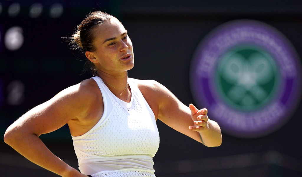 Aryna Sabalenka sends warning to Iga Swiatek - 'I'll keep pushing ...