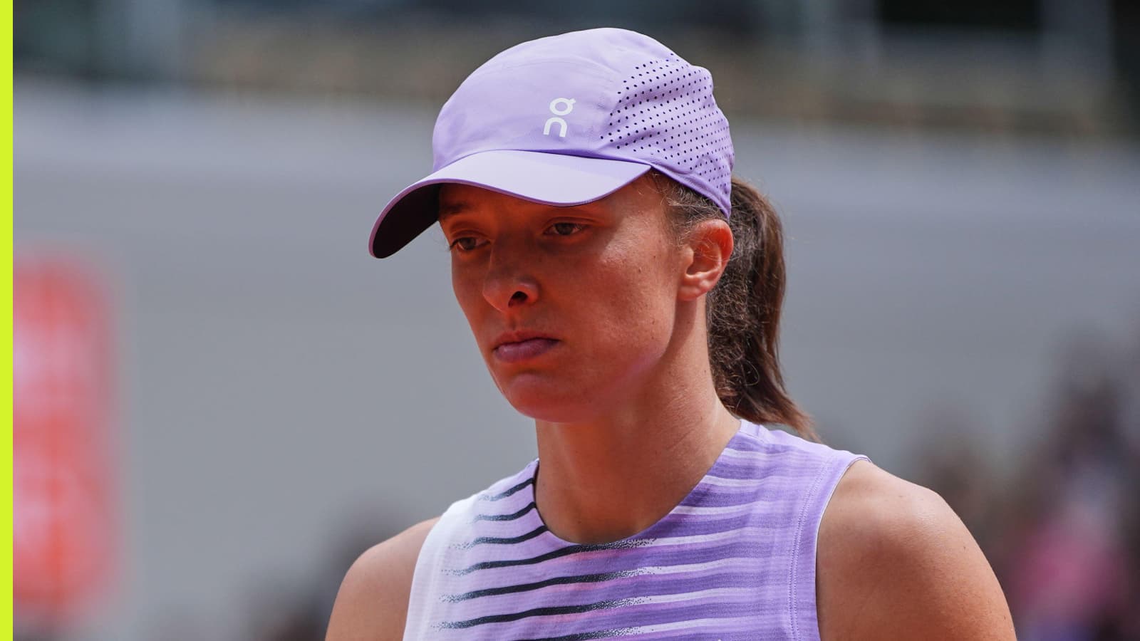 Iga Swiatek gets blunt criticism after 'total collapse' in French Open exit